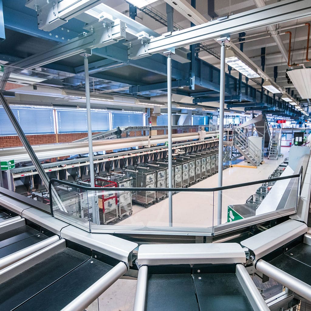 Split tray sorter - EuroSort Systems BV DistriSort BV - for the ...