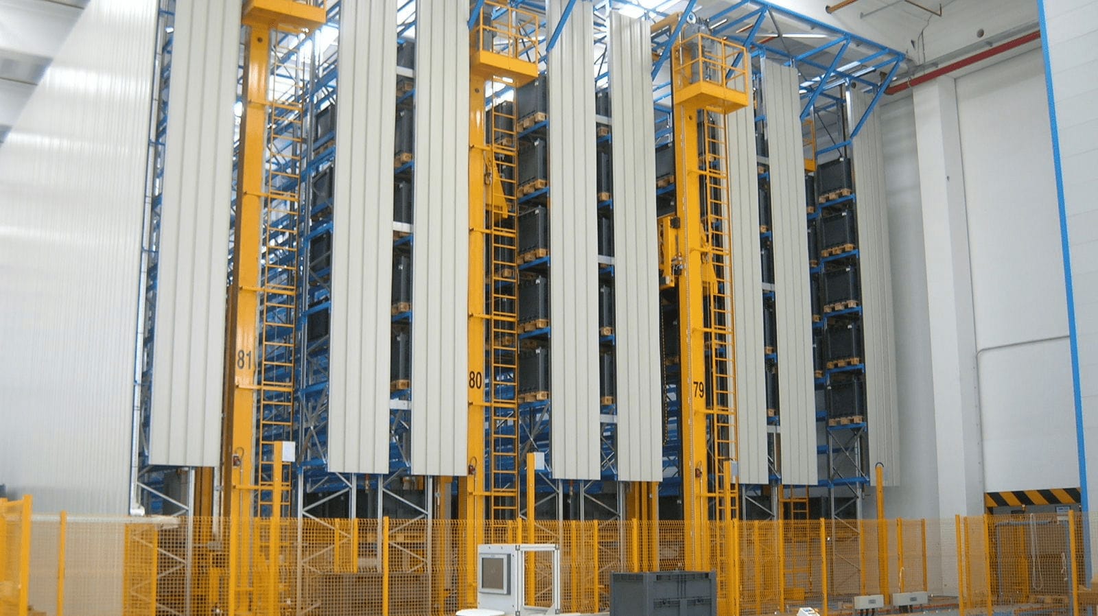 Automatic stacker crane - UTECO CONTEC SRL - for storage systems / for ...