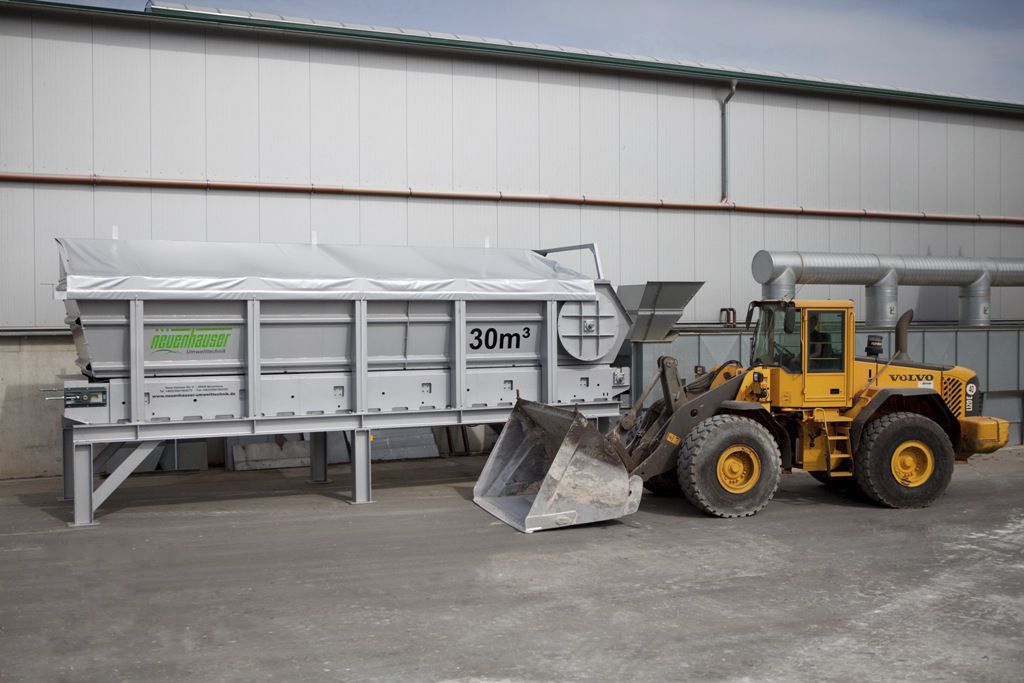 Dosing hopper - Neuenhauser-retec - for waste / horizontal