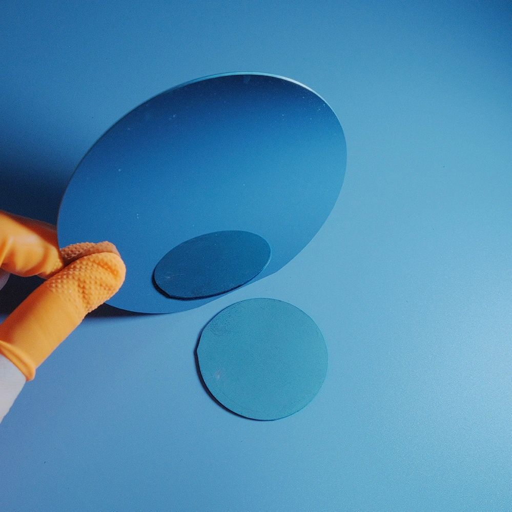 200 mm (8 inch) silicon wafer - ZLY328 - zoolied inc.