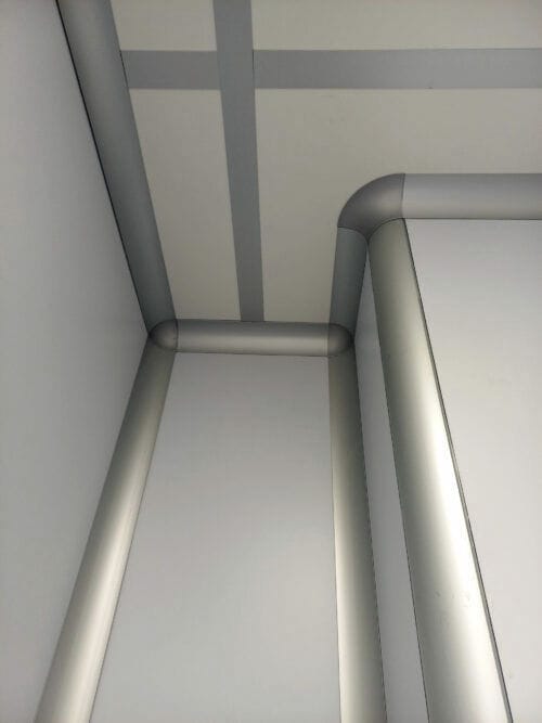 Painted aluminum profile - Cleanroom Italia srl - round / industrial