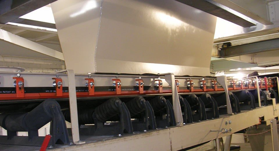 Belt feeder - FEECO International Inc. - paper / conveyor / for cement