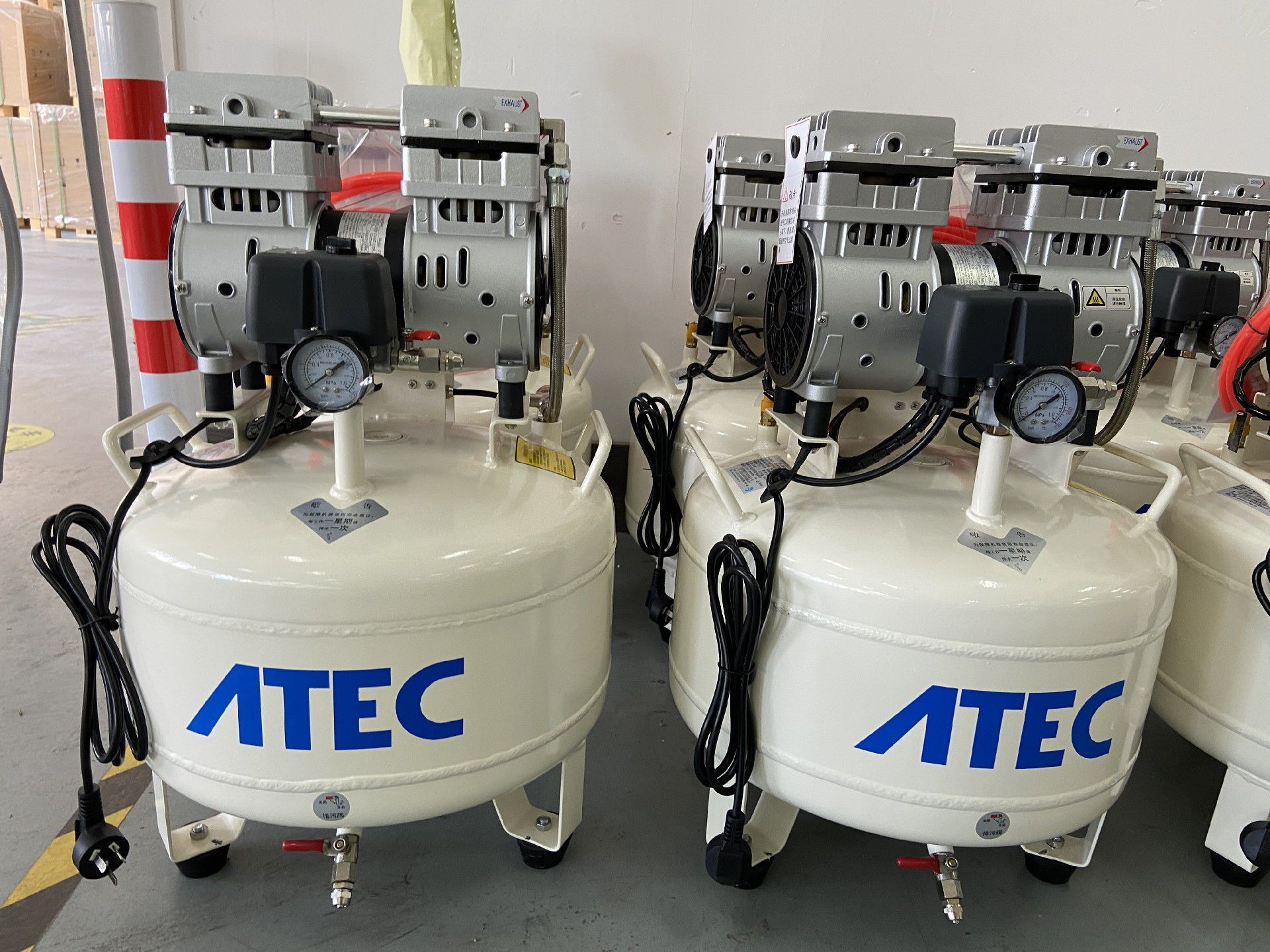 Piston compressor - Bailun Biotech (Jiangsu) Co. LTD - air / gas / with ...