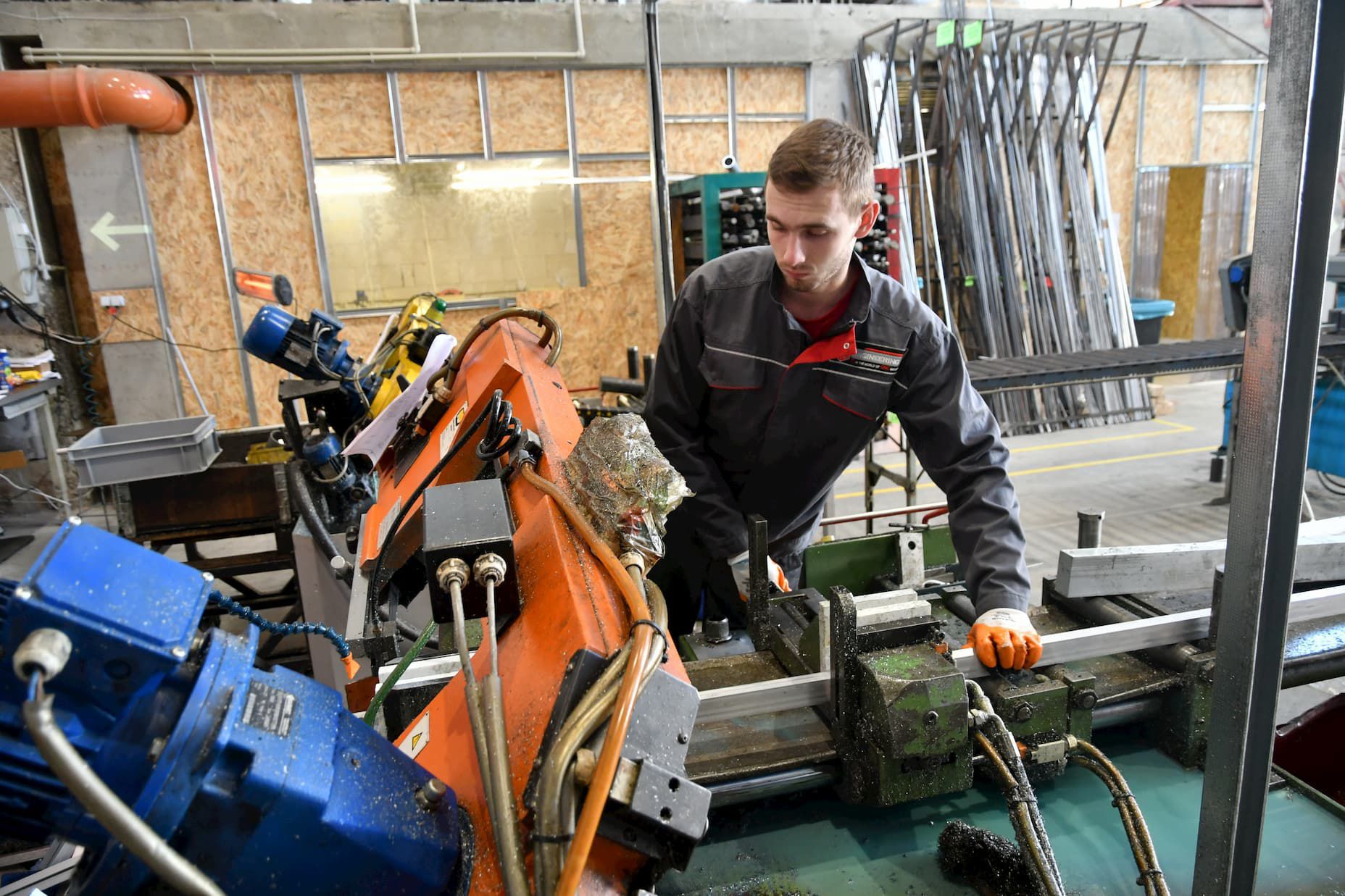 Bronze bending - BK Precision Machining - for the automotive industry ...