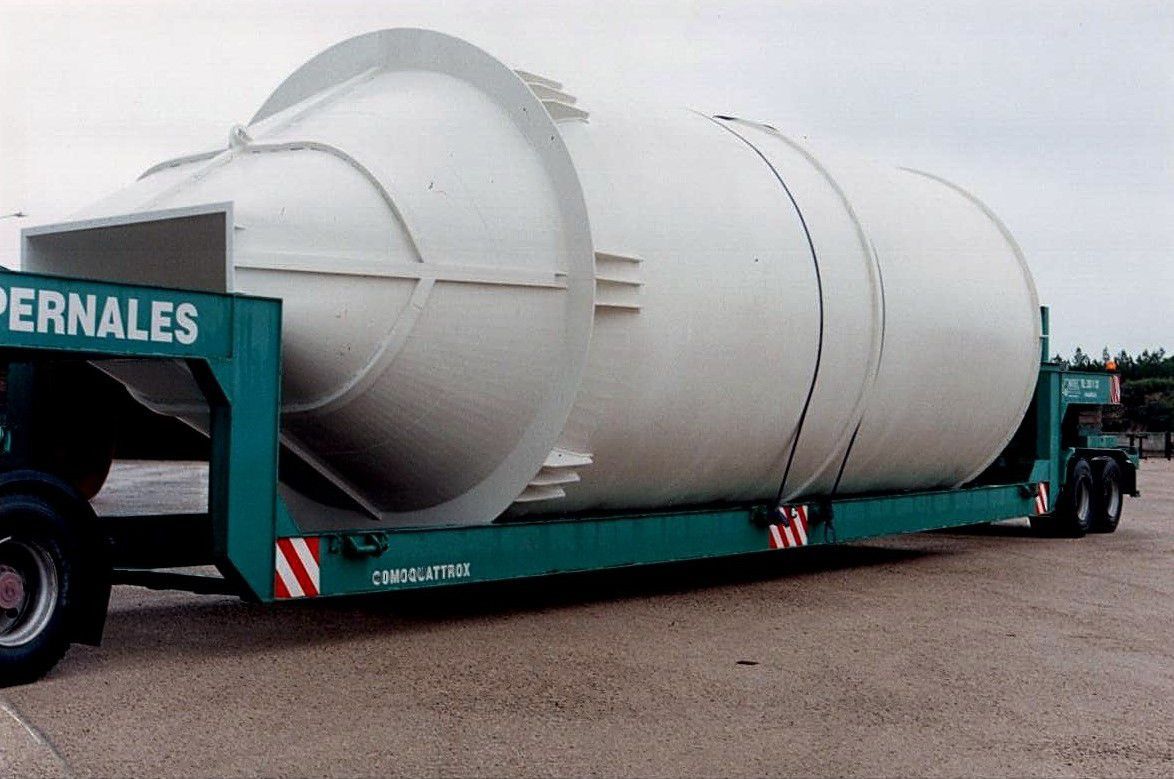 Cone-bottom silo - Reverter Industries - for the food industry ...