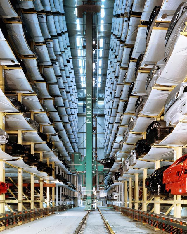 Automated materials handling system - PINAXIS - for the manufacturing ...