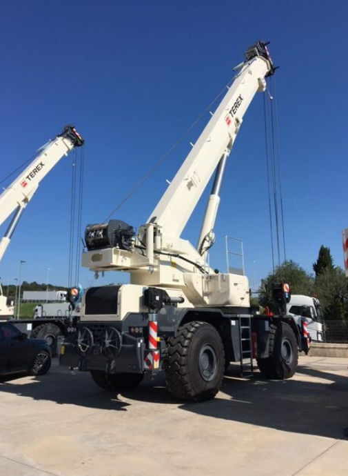 Truck-mounted crane - TRT 90 - Tecno-Gru Srl - boom / all-terrain ...