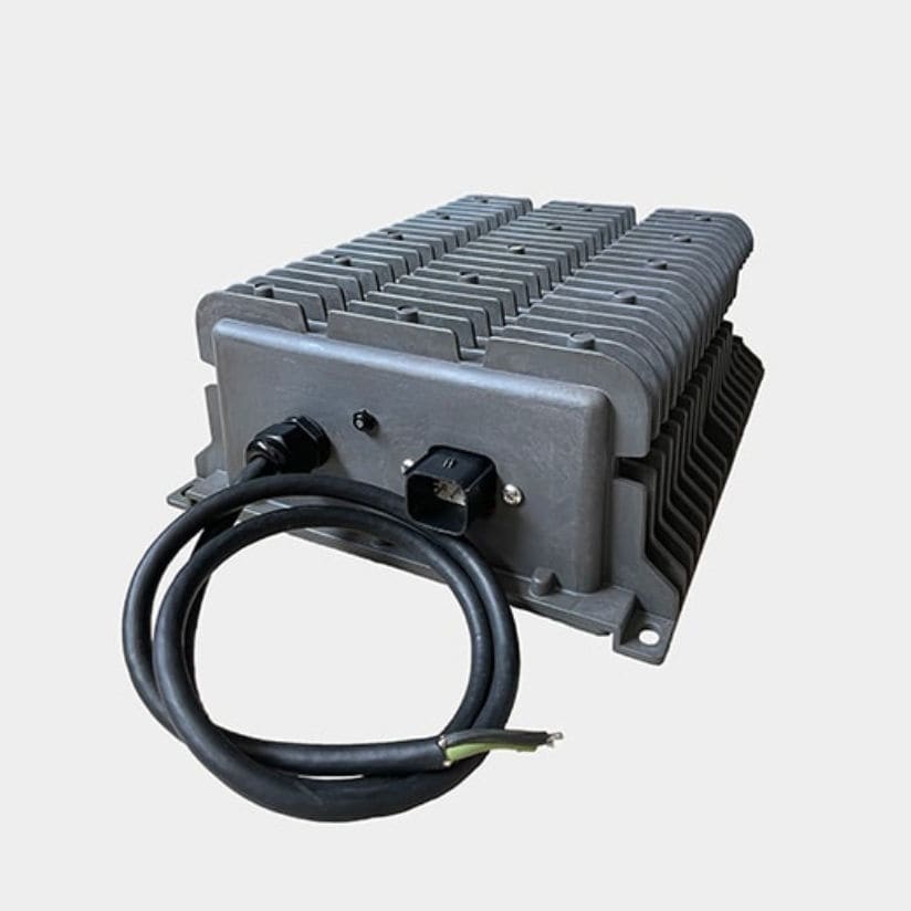 Electric vehicle battery charger - AX090560 - Axiomatic Technologies ...