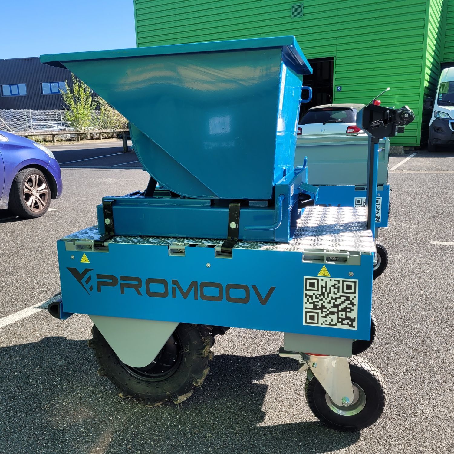 Waste self-dumping hopper - ProMoov module benne - FreeMoov - for sand ...