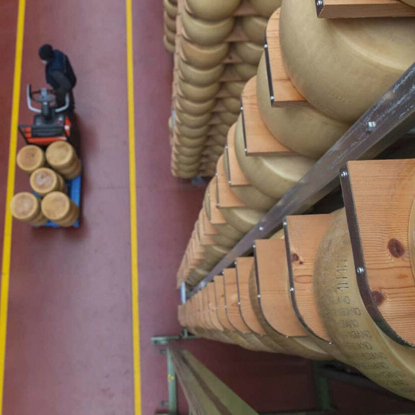 Storage warehouse rack system - Dalmine LS - cheese / with shelves ...