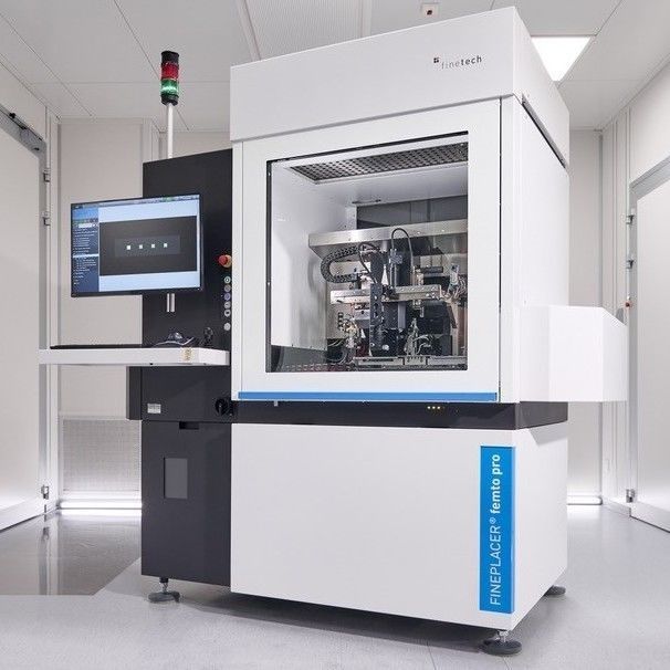 Flip-chip die bonder - FINEPLACER® femto pro - Finetech - epoxy / for ...