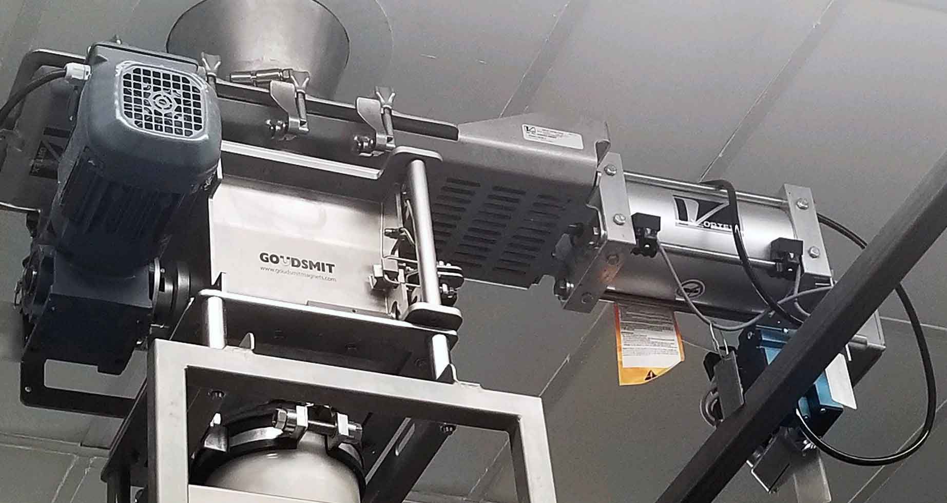 Gate valve - QCXX - Vortex Global - pneumatic / for bulk materials ...