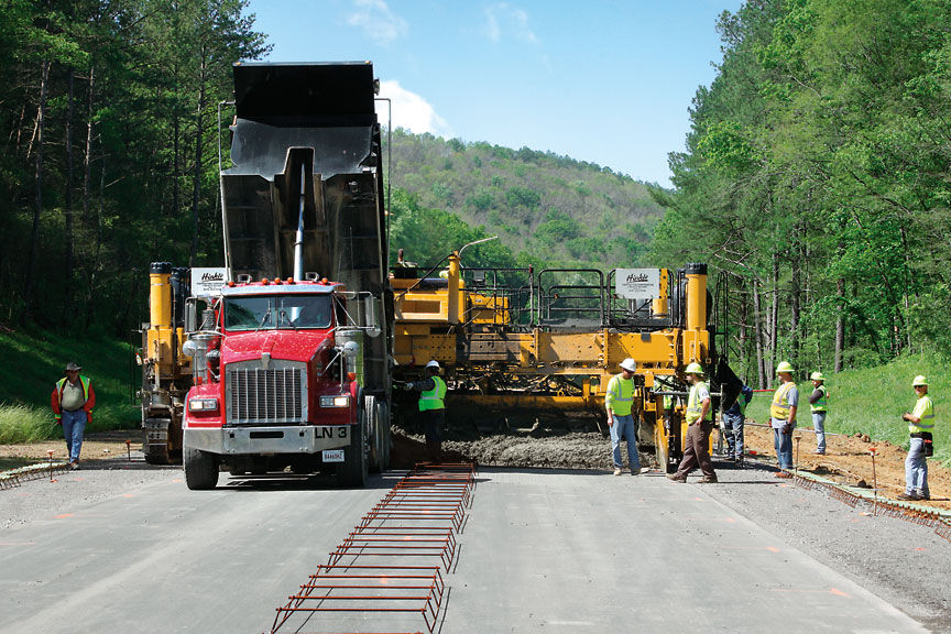 Concrete spreader - PS-2600 - GOMACO International