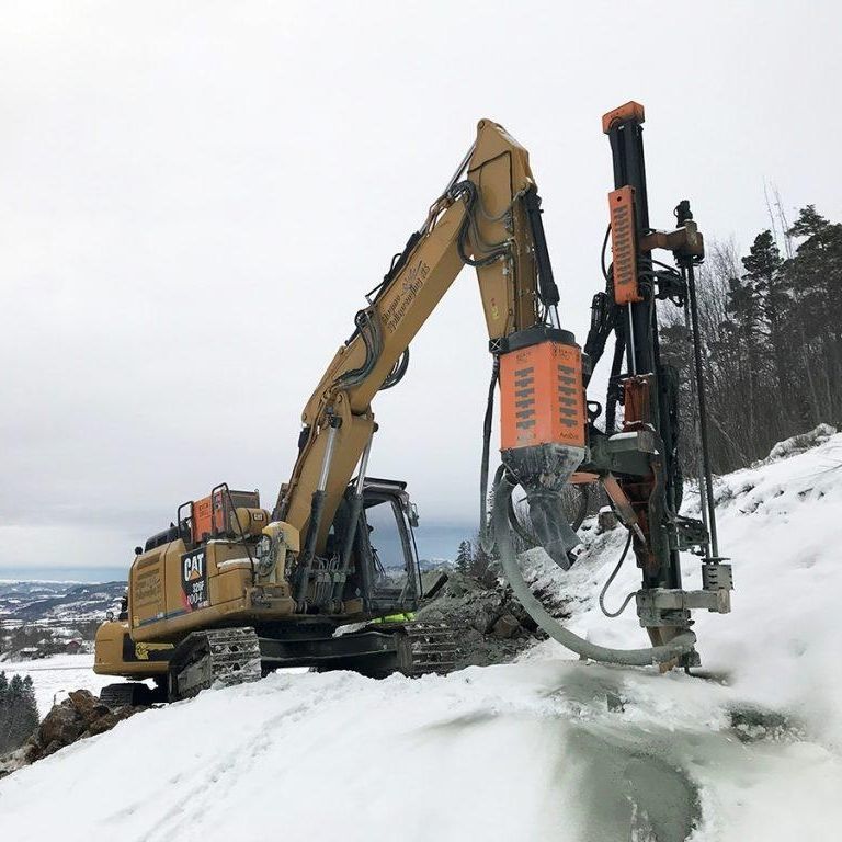 Excavator drill attachment - 45A - Junttan Oy