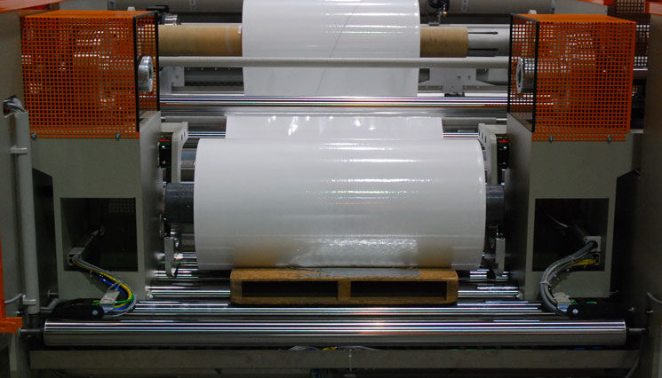 Automatic unwinding-rewinding machine - M200-12 - Menzel