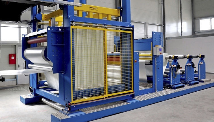 Fabric accumulator with mobile rollers - M210-30 - Menzel - spindle