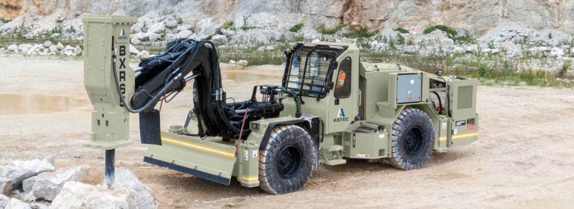 Underground rock breaker - BreakerBOSS 5D - Roadtec