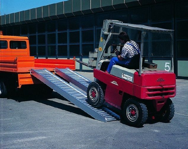 Heavy haul loading ramp - AVS 150 series - ALTEC - aluminum