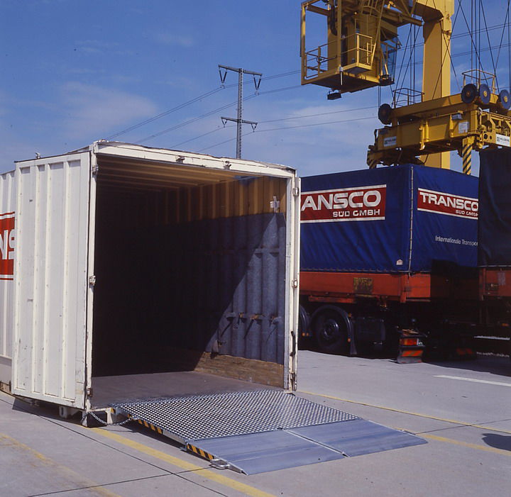 Aluminum loading ramp - MC series - ALTEC