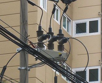 Automatic disconnect switch / outdoor / overhead / epoxy-insulated ...