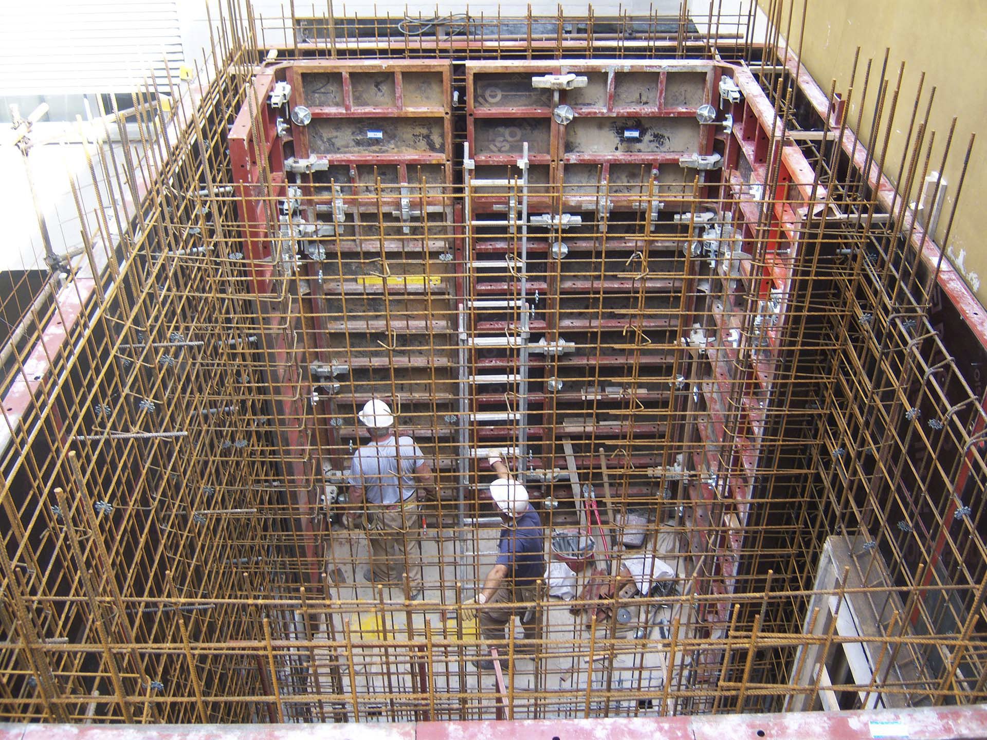 Climbing formwork - PILOSIO - wall / shaft / plastic