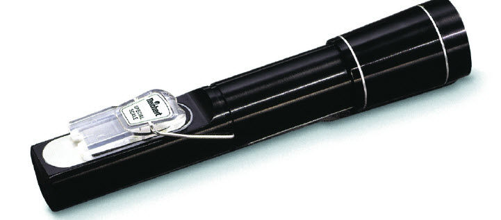 Portable refractometer - Goldberg TS Meter - Reichert - pen type / medical