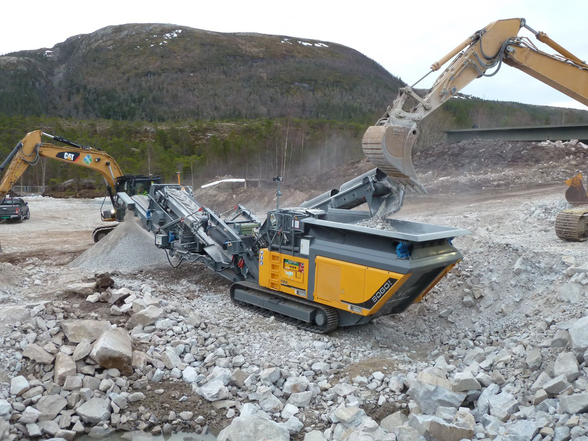 Impact crusher - RM 90GO! - RUBBLE MASTER HMH - mobile / diesel engine ...