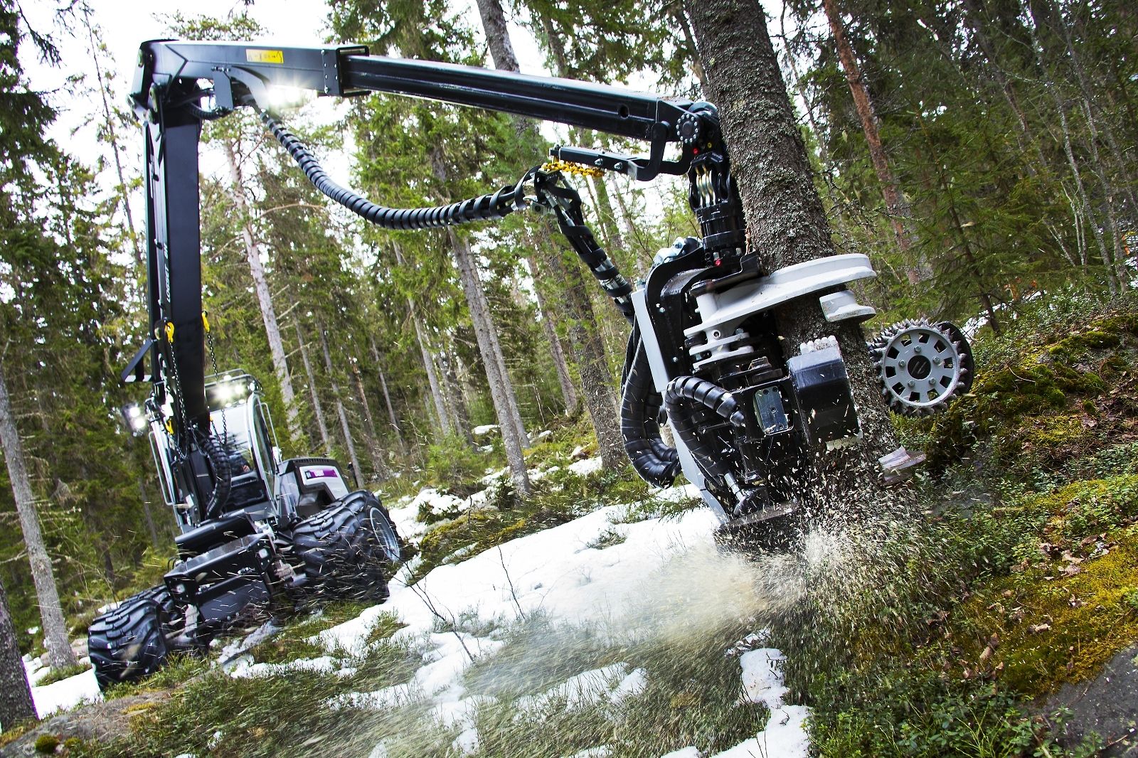 Rubber-tired forestry harvester - 5HP GT - Oy Logset Ab