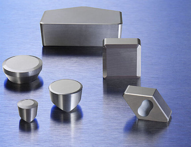 Turning cutting insert - SH 4 - CERAMTEC - finishing / CBN / ceramic