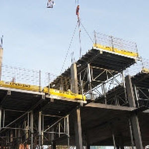 Modular scaffolding tower - GASS® - Hünnebeck GmbH - facade