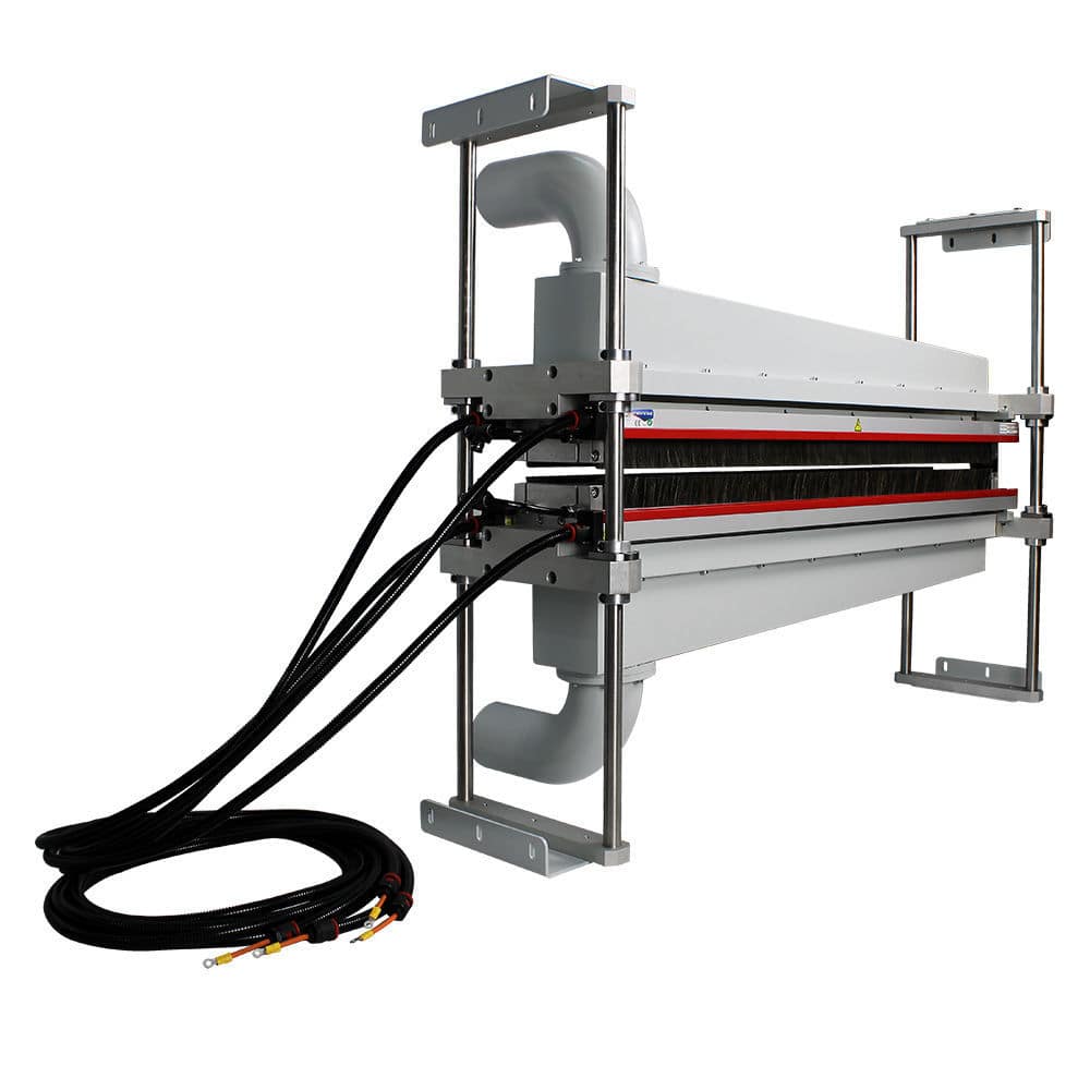 Surface treatment cleaning machine - WEB CLEANER - Puls Electronic ...