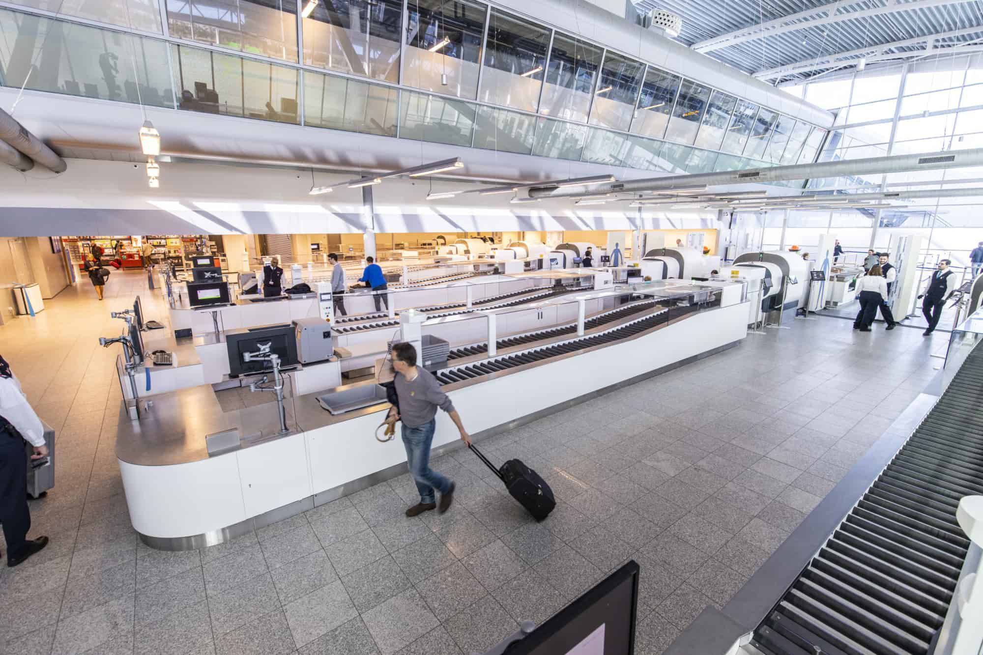 Baggage control system - PAX Advanced - VANDERLANDE - for airport ...