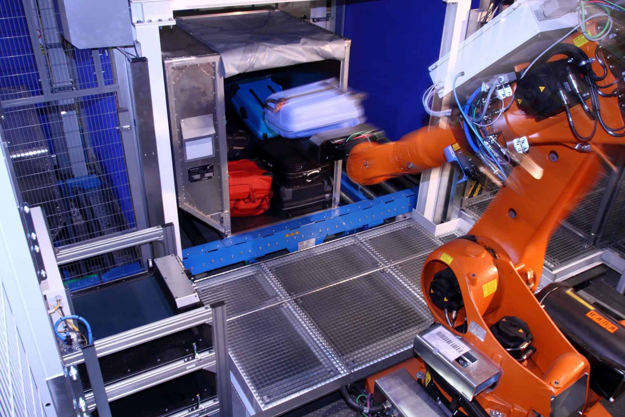 Robotic loading system - BAGLOAD - VANDERLANDE