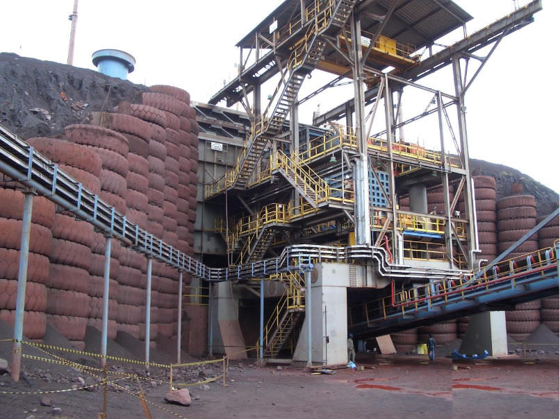 Jaw crushing plant - Carajas - TAKRAF - stationary