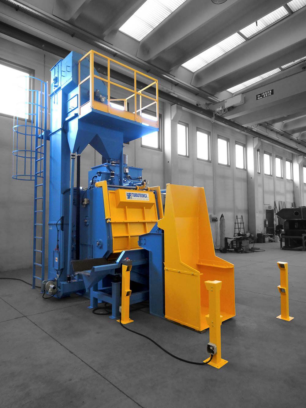 Belt shot blasting machine - TB A - TURBOTECNICA - for metal / for bulk ...