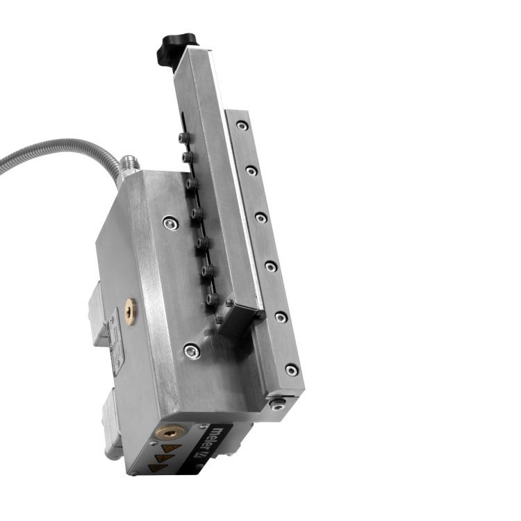 Bottle label applicator - V-Label - Focke Meler Gluing Solutions, S.A ...