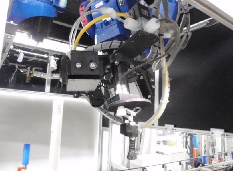 Cleaning robot - Fives Cinetic SAS