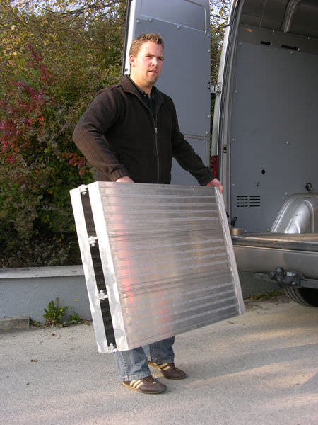 Folding loading ramp - 300 - 1 600 kg | SLK/COK series - Mauderer ...