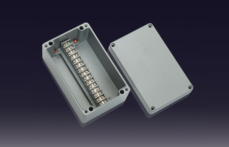 Wall-mounted terminal box - BC-AL-15P - BOXCO Inc. - IP66 / IP67 / IK 08