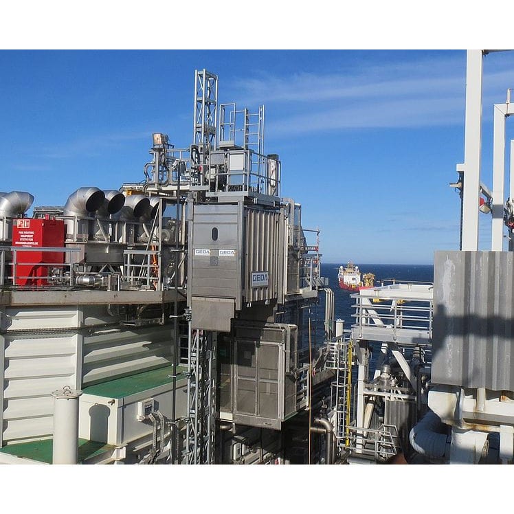 Single-mast mast climbing work platform - SH - GEDA GmbH