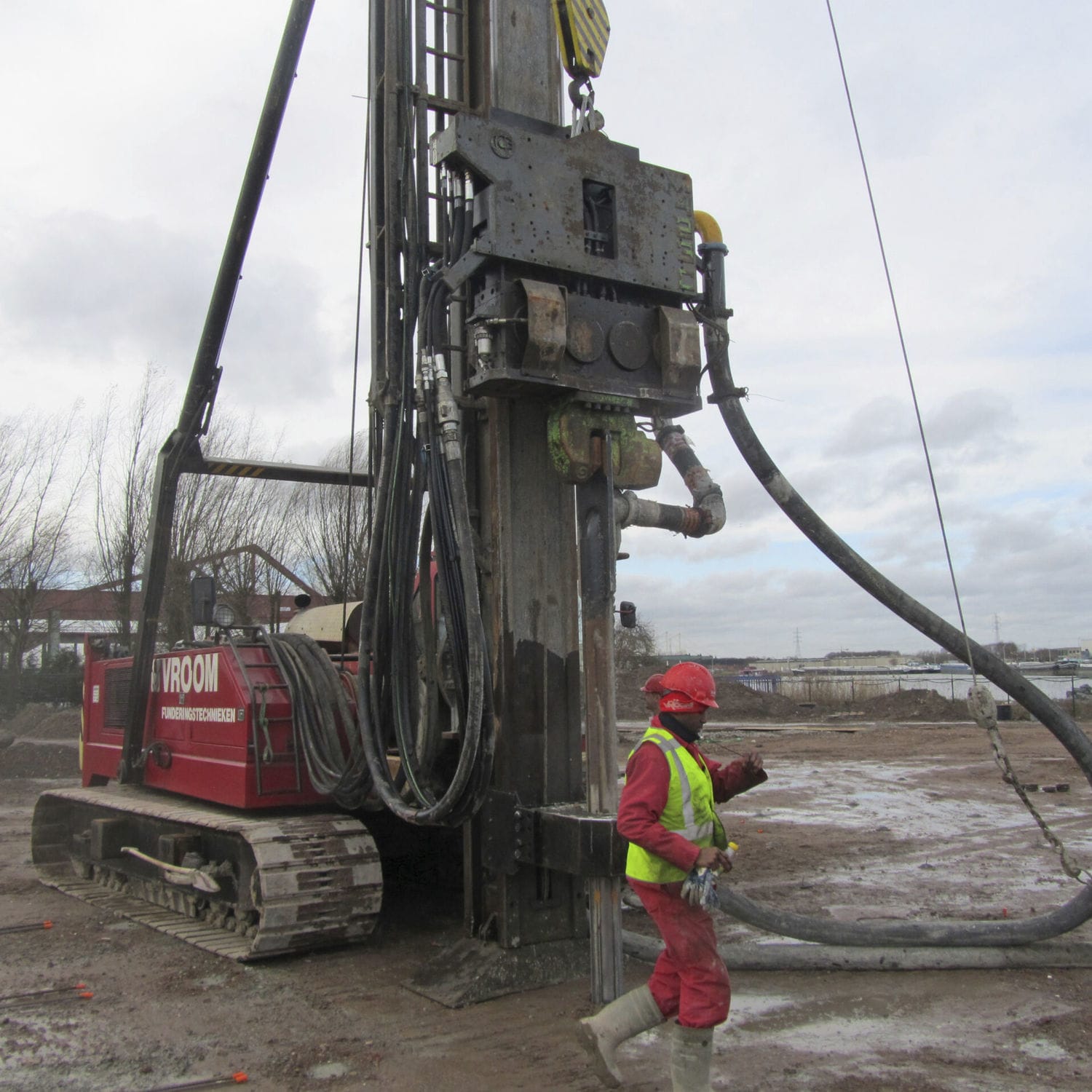 Hydraulic pile driver - 1423C - International Construction Equipment BV ...