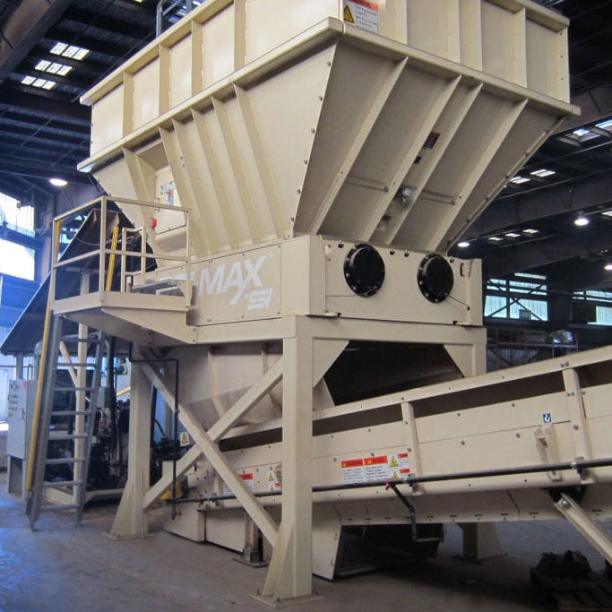 Primary shredder - PRI-MAX® PR4400 - SSI Shredding Systems, Inc. - two ...