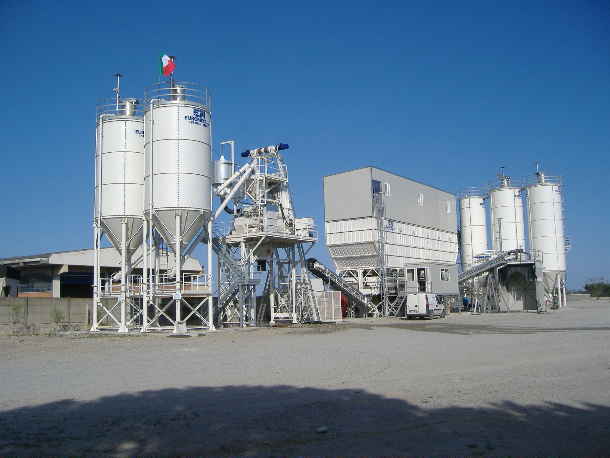 Stationary concrete batching plant - EURO DP MAX 2T - EUROMECC