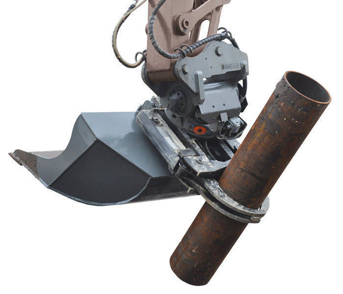 Excavator tilting tool attachement system - TR10NOX - KINSHOFER