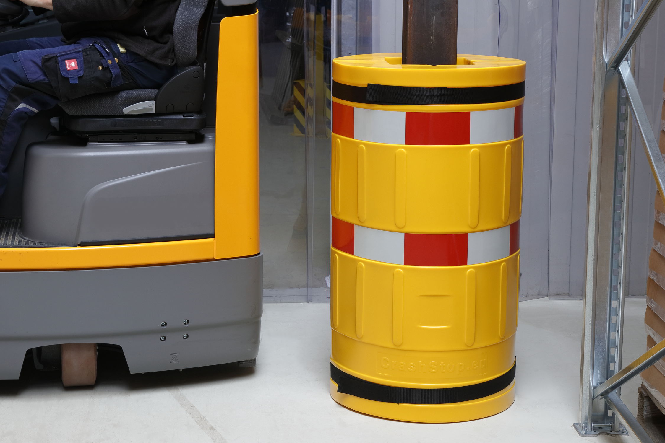 Round column protector - 30610,301 series - Dancop International GmbH