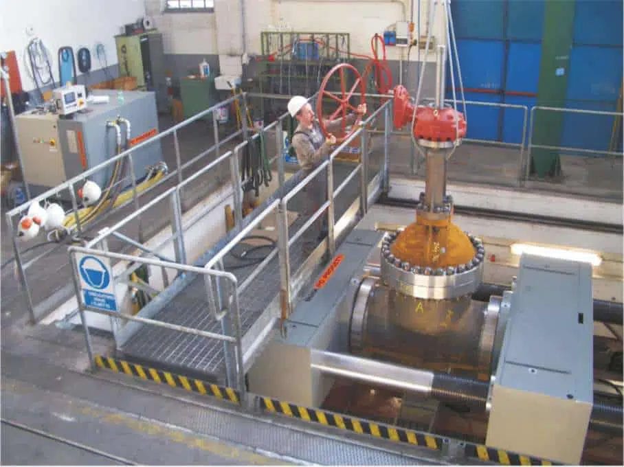 Flow test bench - BO-2CV/1600 - Think PC PROGETTI - valve / hydraulic ...