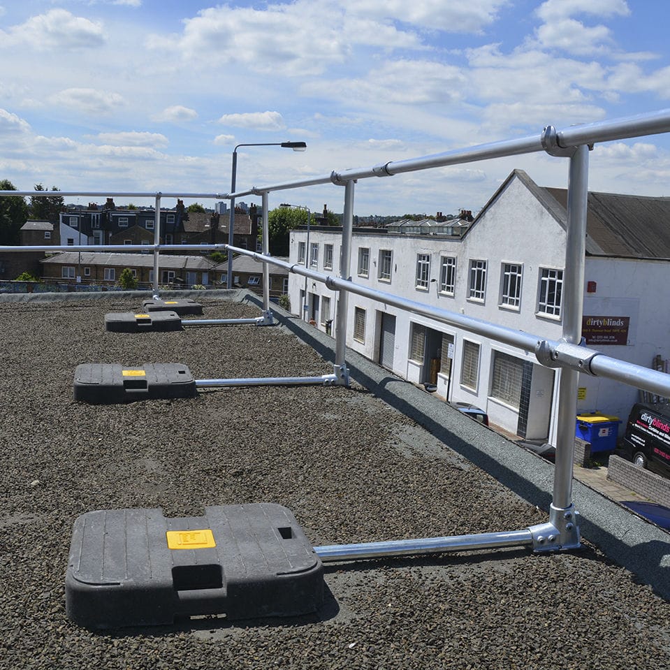 Free-standing roof edge protection - KEE SAFETY - aluminium