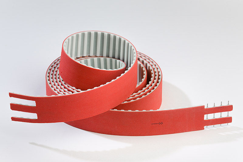Link belt - EMF series - Elatech S.r.l. - slotted / PVC / for machine tools