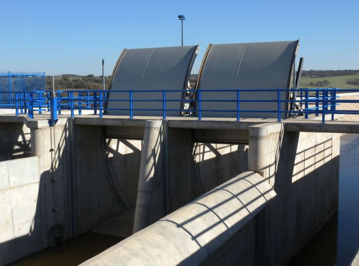 Wastewater treatment sluice gate - COUTEX