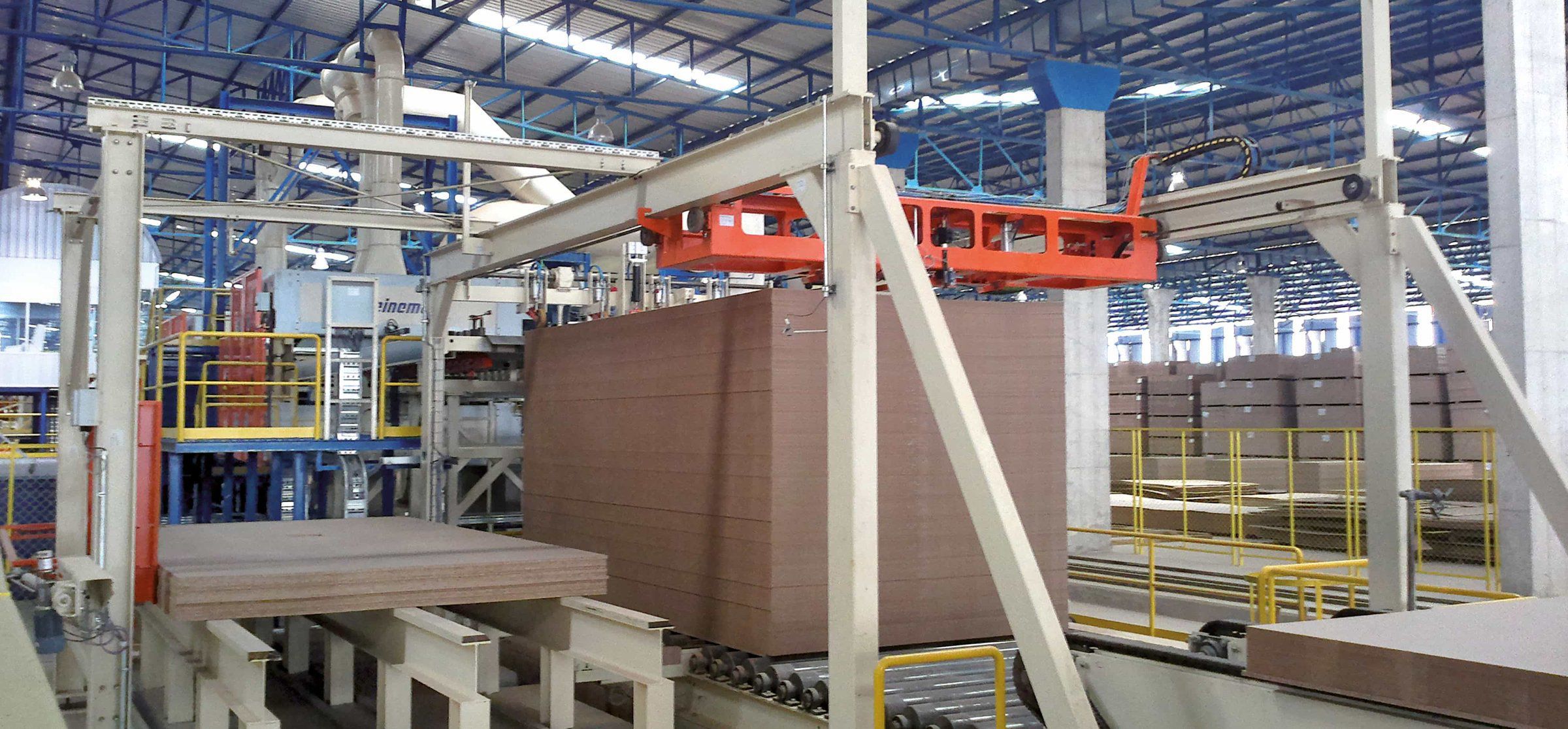 Wood sanding line - Dieffenbacher